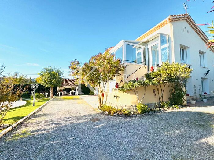 Maison à vendre - Draguignan, Malmont, Les Salles, Folletière - 6 pièces - 3 chambres