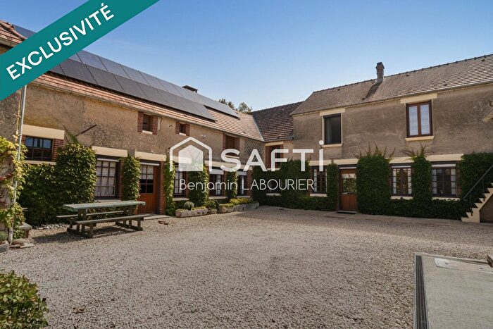 Maison 7 pièces à vendre - Montigny-la-Resle