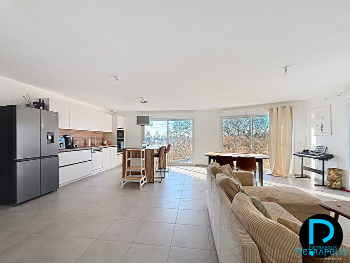 Maison à vendre - La Chapelle-de-Guinchay - 4 pièces - 3 chambres