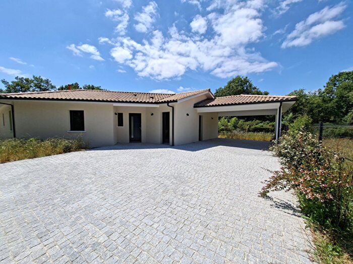 Maison 6 pièces à Saint-Aubin-de-Médoc, à vendre