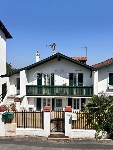 Cambo-les-Bains : Appartement 3 pièces à vendre