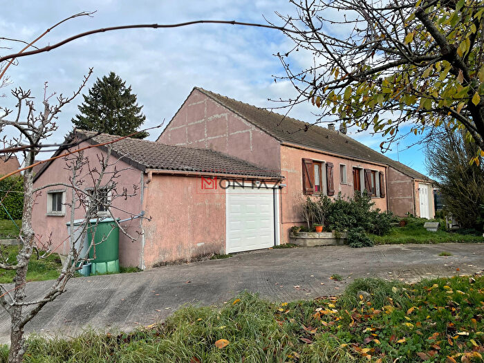 Maison à vendre - Chartronges - 4 pièces - 3 chambres
