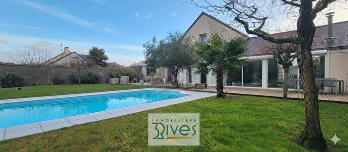 Maison à vendre - Brissac-Quincé - 10 pièces - 5 chambres