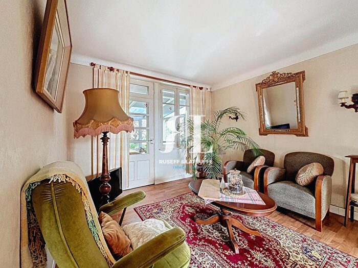 Maison 5 pièces à Locmiquélic, à vendre