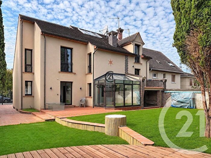 Chelles, Noue-Brossard, Perichelles, Bel Air, Clos Roger - Maison 9 pièces à vendre