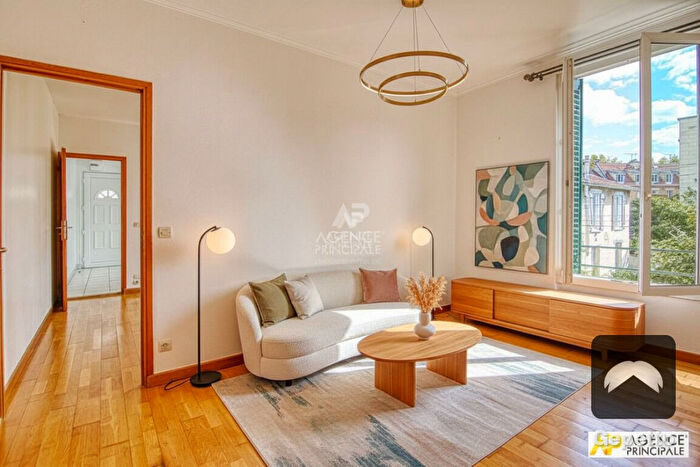 Appartement à vendre - Versailles, Montreuil - 2 pièces - 1 chambre