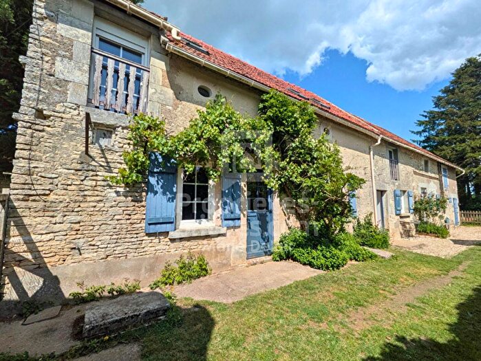 Ciez - Maison 6 pièces à vendre