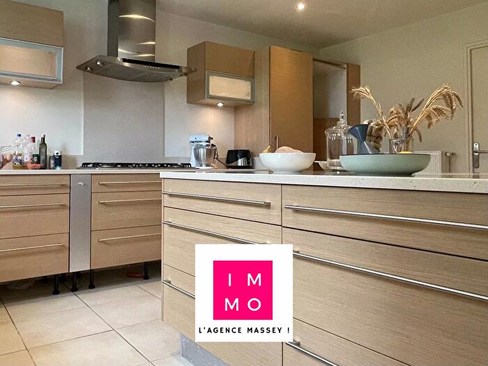 Maison à vendre - Lannemezan - 13 pièces - 9 chambres