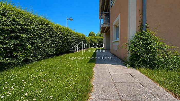 Appartement 3 pièces à Péron, à vendre