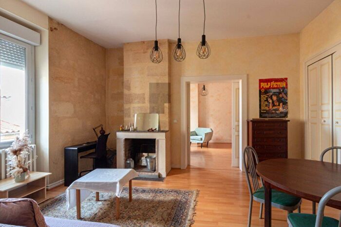 Appartement 6 pièces à louer à Centre ville, Bordeaux