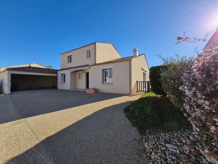 Puyravault - Maison 7 pièces à vendre