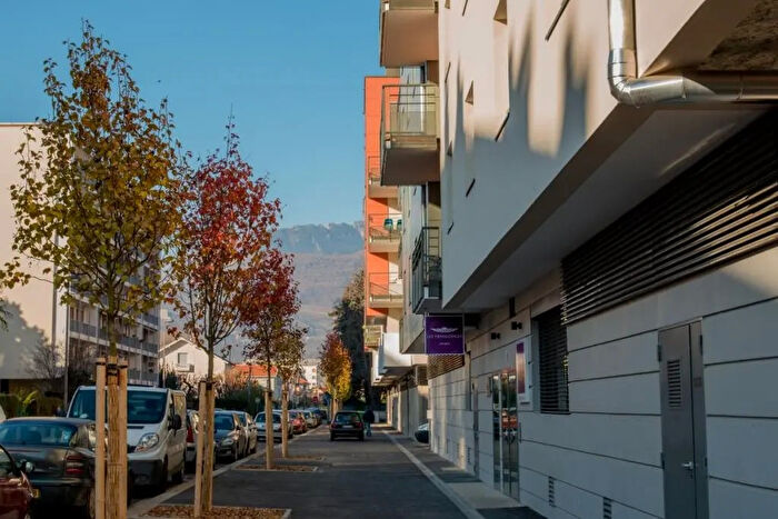 Appartement 2 pièces à vendre à Grenoble, Abbaye, Jouhaux