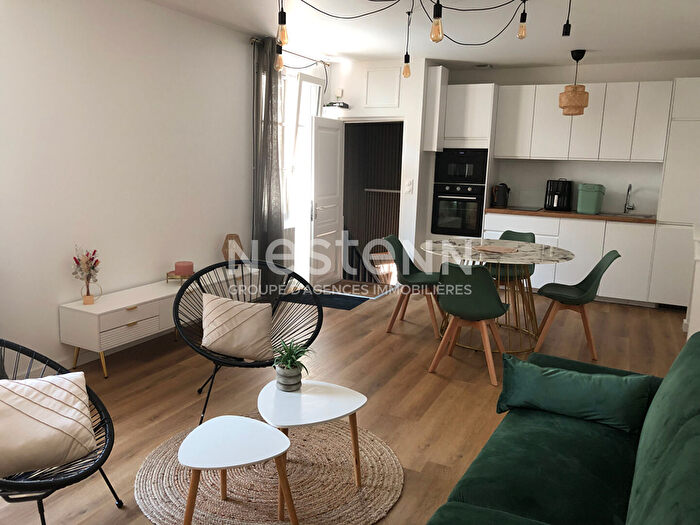 Appartement 3 pièces à Vannes, Centre-ville, Le Port, à louer