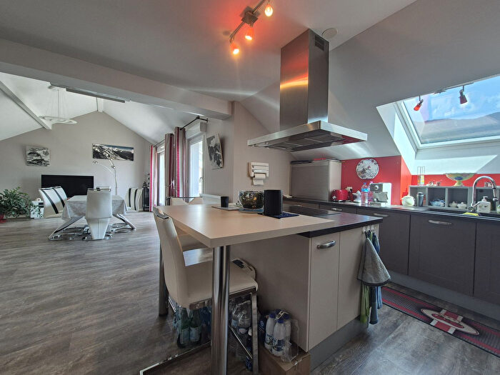 Appartement 4 pièces à Albertville, Centre-ville, à vendre