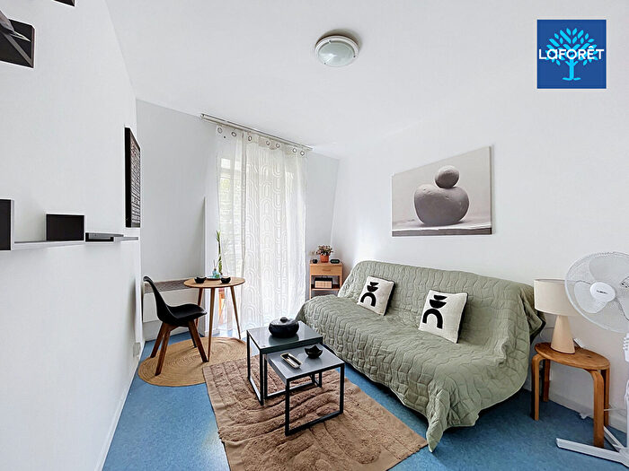 Appartement 1 pièce à Noisy-le-Grand, Centre-ville, à vendre