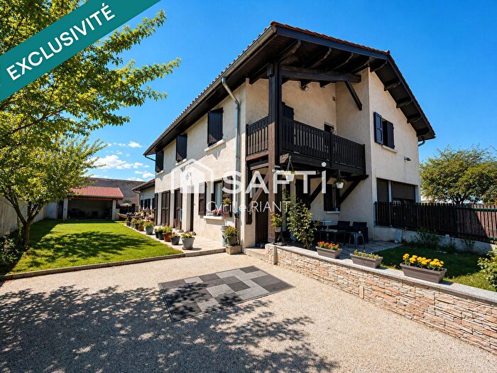 Maison 7 pièces à Rives, à vendre
