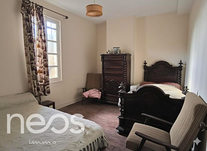 Maison à vendre - Guîtres - 6 pièces - 4 chambres