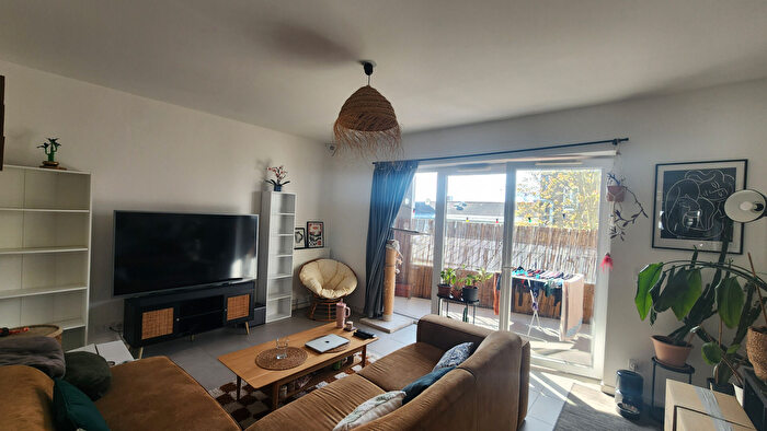 Appartement à louer - Nantes, Ile de Nantes - 3 pièces - 2 chambres