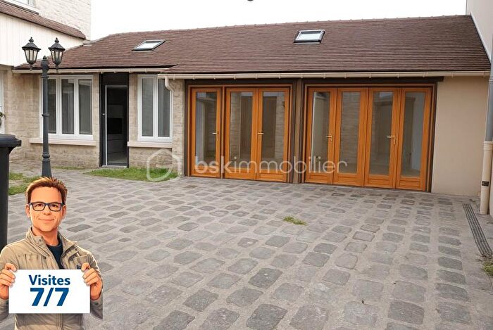 Étampes, Saint-Martin, Saint-Gilles : Appartement 2 pièces à vendre