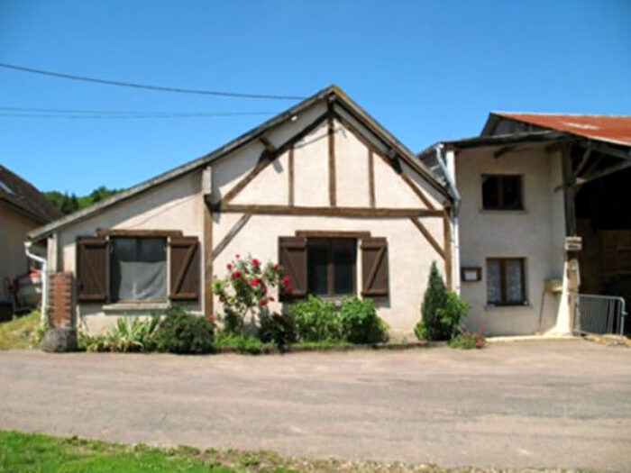 Maison 7 pièces à Saint-Martin-sur-Ouanne, à vendre