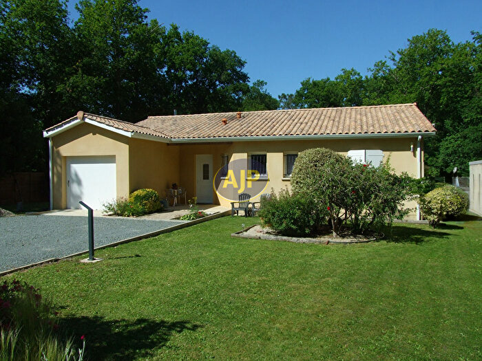 Maison à vendre - Grayan-et-lHôpital - 4 pièces - 3 chambres