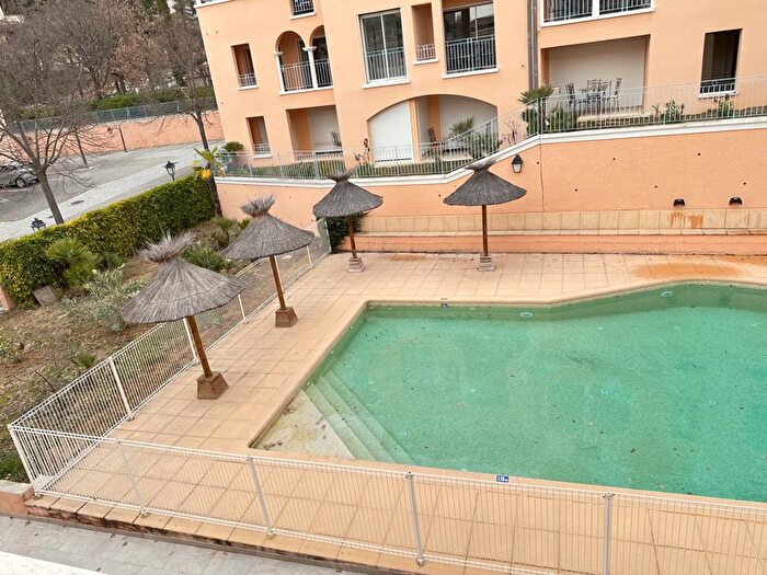 Gréoux-les-Bains : Appartement 2 pièces à vendre