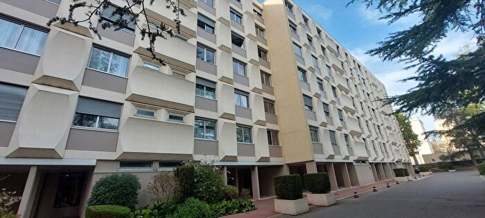Appartement à louer - Le Vernay, Caluire-et-Cuire - 1 pièce