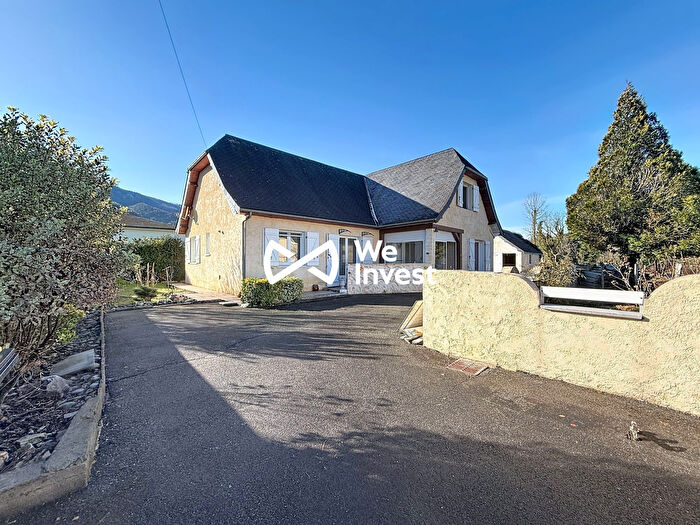 Maison à vendre - Arudy - 8 pièces - 3 chambres