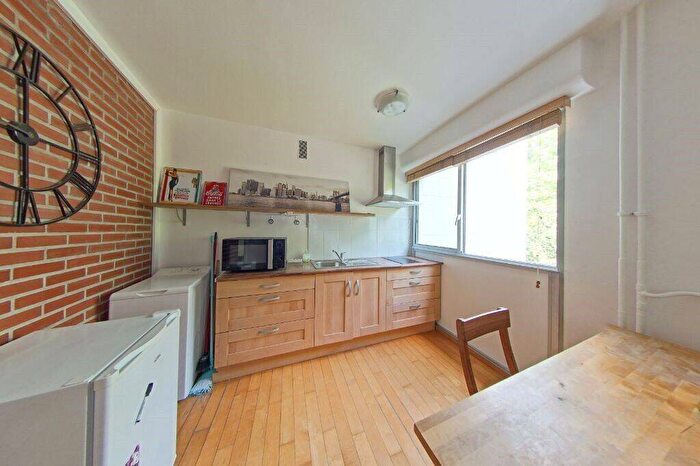 Appartement à louer - Médiathèque-Novembre, Sèvres - 1 pièce