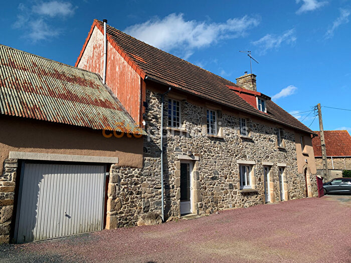 Maison à vendre - La Ronde-Haye - 6 pièces - 4 chambres