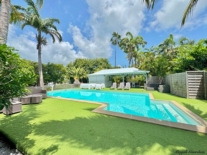 Maison à vendre - Saint-François - 11 pièces - 10 chambres