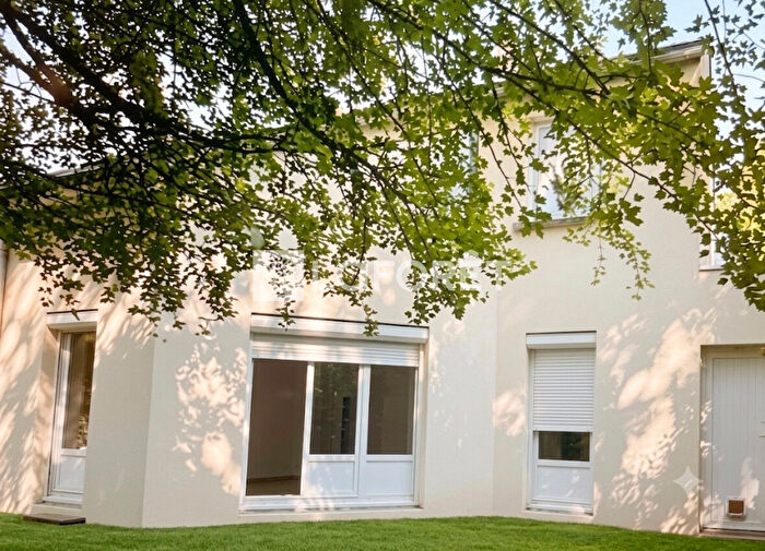Maison 4 pièces à Noisy-le-Grand, Sud, à vendre