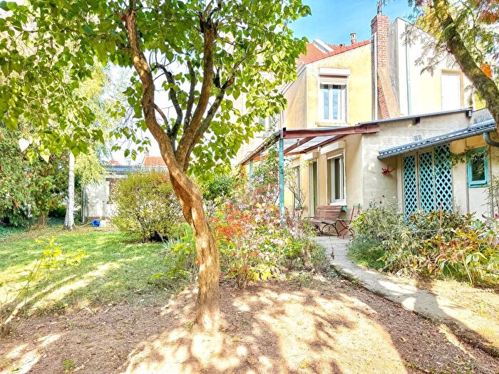 Amiens, Saint-Acheul : Maison 6 pièces à vendre