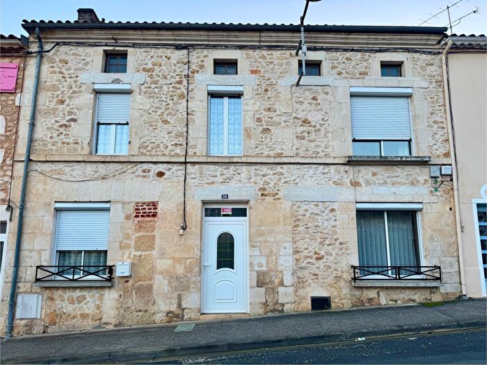 Maison à vendre - Fumel - 5 pièces - 4 chambres