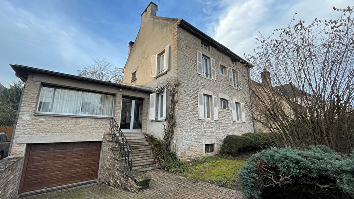 Maison à vendre - Beaune, Saint-Jacques - 7 pièces - 5 chambres