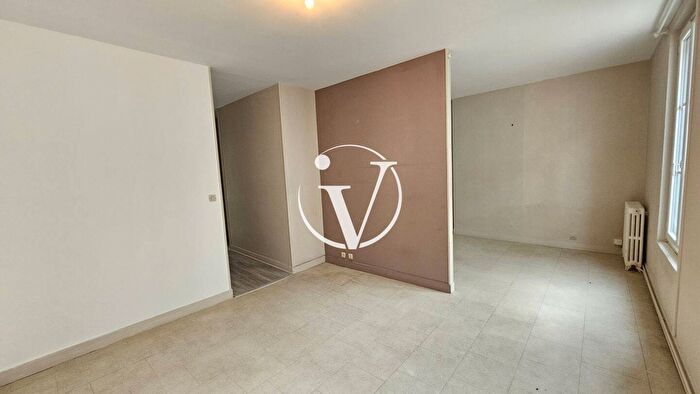 Appartement à louer - Centre Ville, Vendome - 2 pièces - 1 chambre