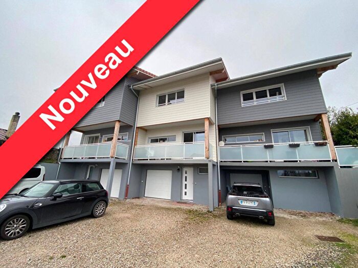 Maison à louer - Publier - 4 pièces - 3 chambres