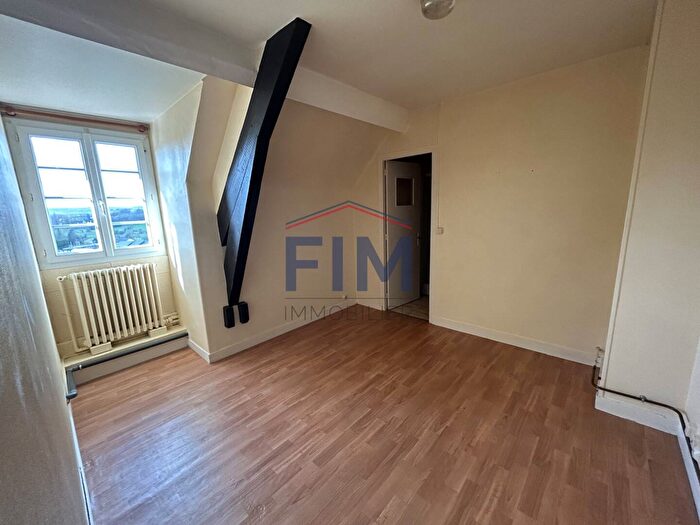 Appartement à louer - Foucarmont - 2 pièces - 1 chambre