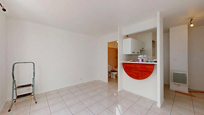 Appartement à louer - Bailly-Romainvilliers - 1 pièce