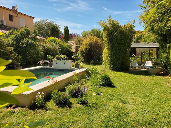 Maison à vendre - Malemort-du-Comtat - 8 pièces - 4 chambres