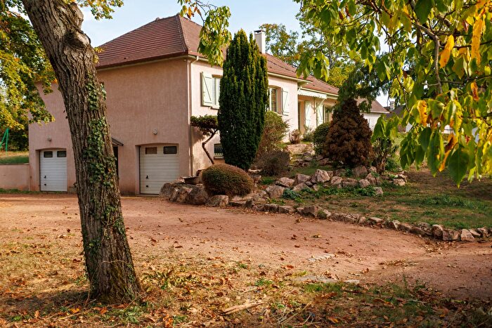 Maison 5 pièces à vendre à Paray-le-Monial