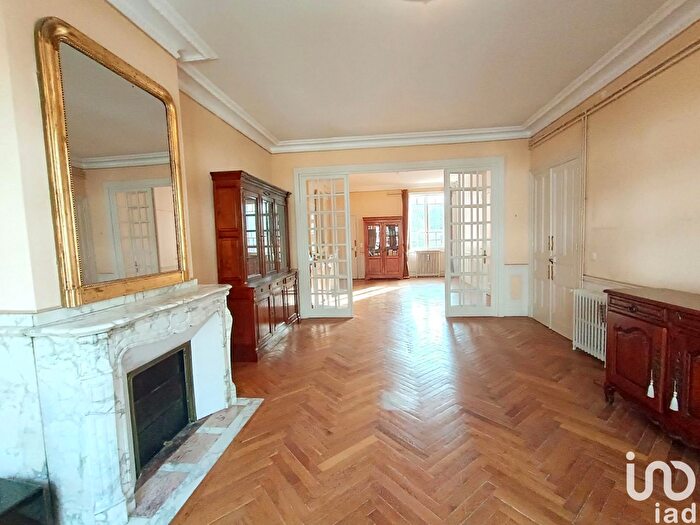 Maisons à vendre et appartements à louer - 1