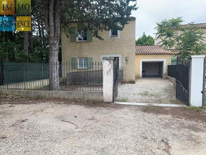 Maison 5 pièces à Peyriere, Pertuis, à louer