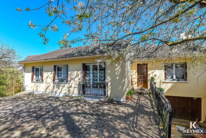 Maison à vendre - Valmondois - 6 pièces - 3 chambres