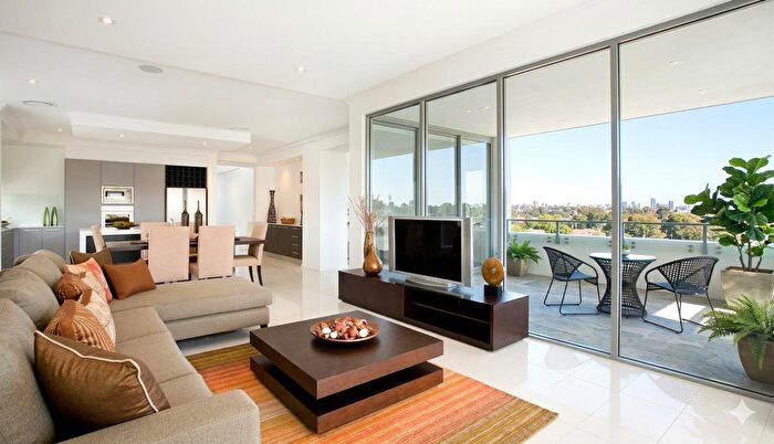 Appartement à vendre - Saint-Rémy-lès-Chevreuse - 3 pièces - 2 chambres