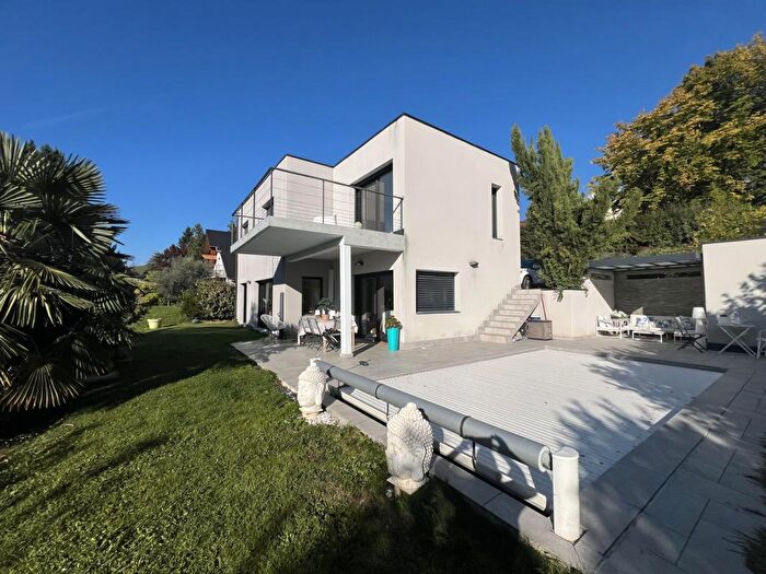 Maison à vendre - Saint-Martin-dUriage - 6 pièces - 4 chambres