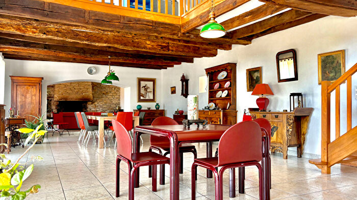 Maison à vendre - Vannes, Nord Est - 10 pièces - 7 chambres