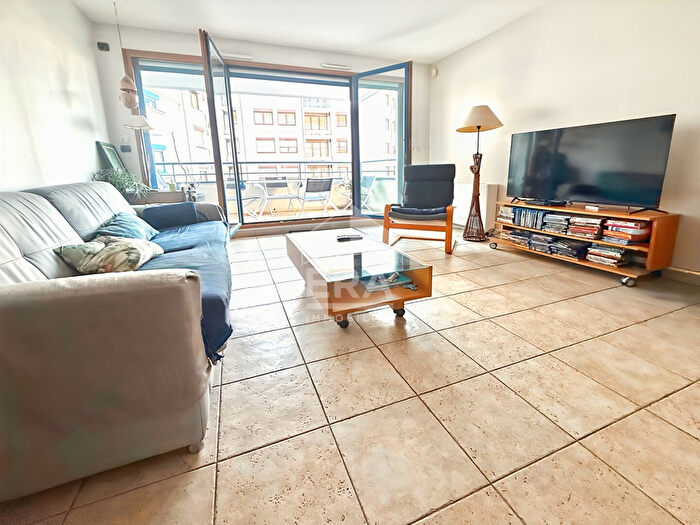 Appartement à vendre - Villeurbanne, Les Poulettes - 4 pièces - 3 chambres