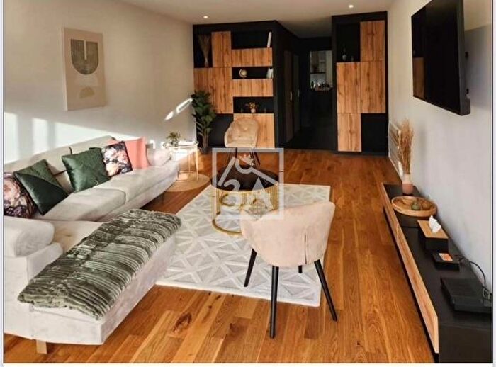 Maison à vendre - Marcq-en-Bar ul, Marcq-en-Baroeul - 5 pièces - 3 chambres