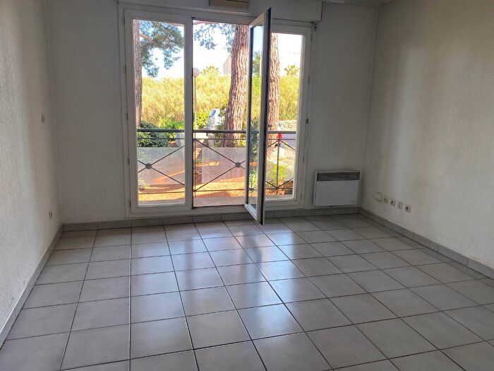 Appartement à louer - Montpellier, Hôpitaux, Facultés - 1 pièce